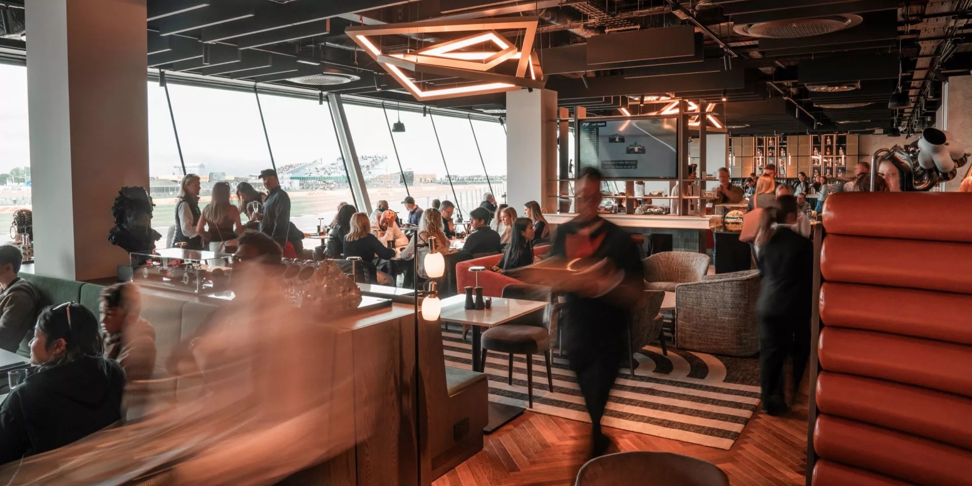 BOOK A TABLE | Escapade Silverstone